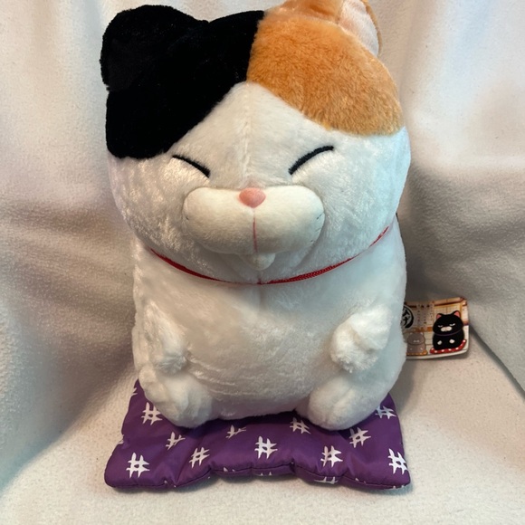 Amuse | Toys | Higemanju Mii Sama Plush Round Arcade Amuse Plush ...